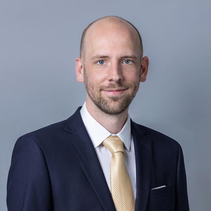 Meet Our Lawyers | Rosen Saba, LLP